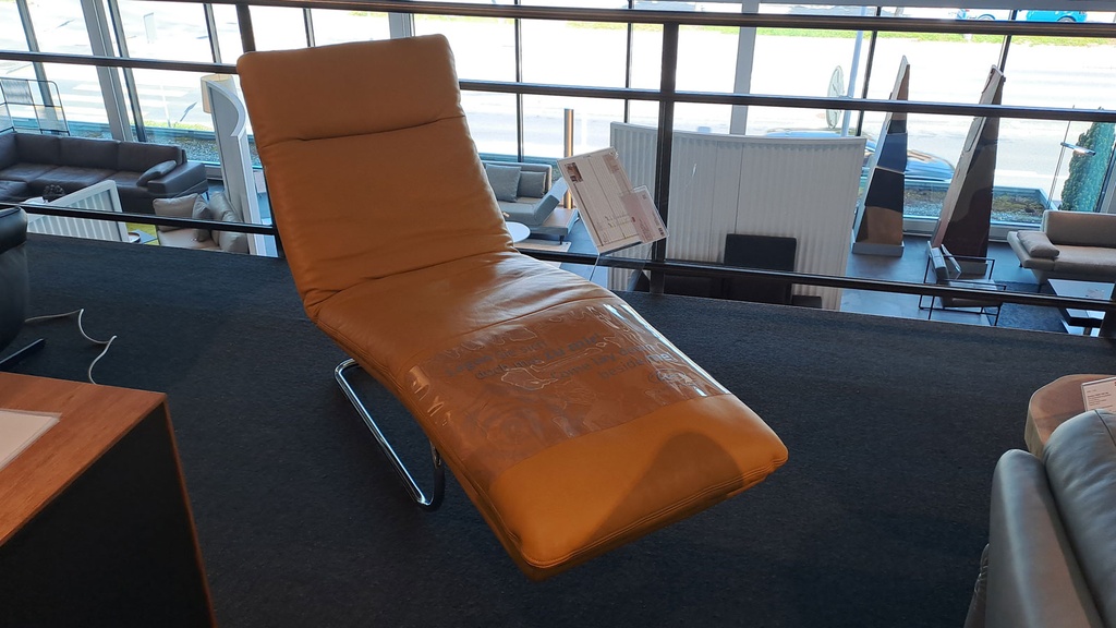 Liege Jill | Ulrich Wohnen